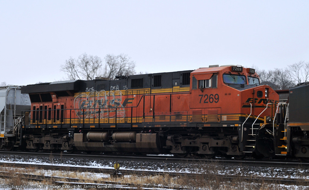 BNSF 7269